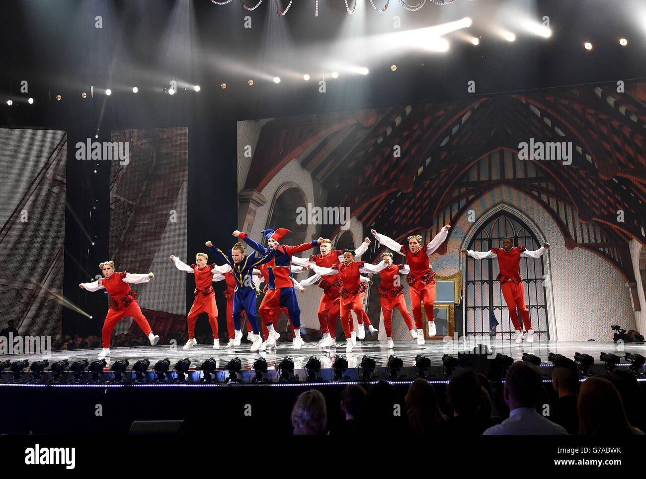 Showbiz dance perform performing live on stage general view gv hi-res ...