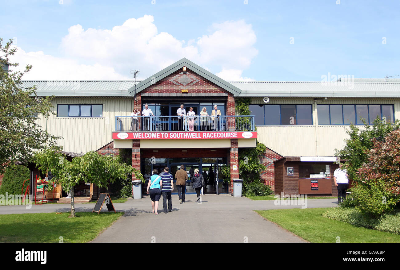 Horse Racing - Southwell Racecourse. A general view of Southwell ...