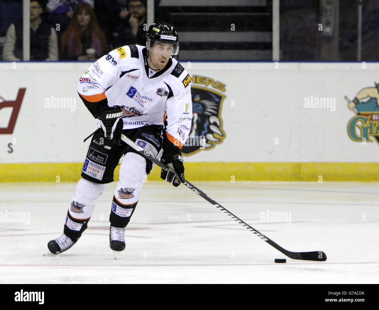 Dustin kohn hi-res stock photography and images - Alamy