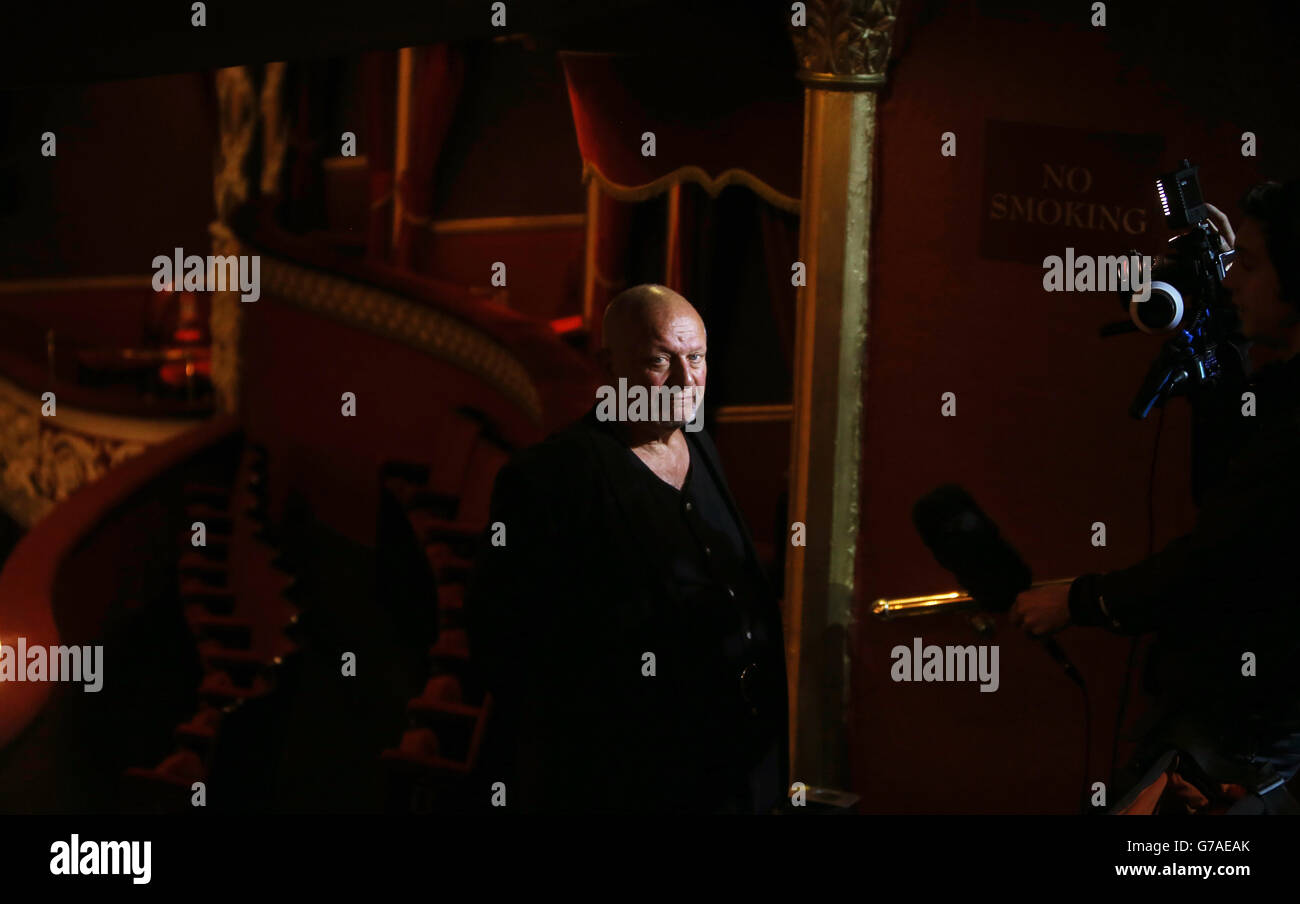 Berkoff theatre hi-res stock photography and images - Alamy