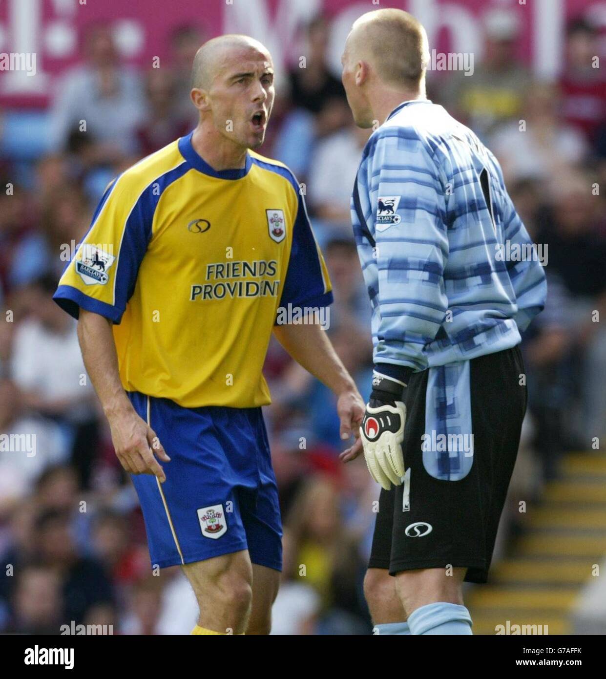 Southampton's David Prutton shouts at his team-mate and goalkeeper ...