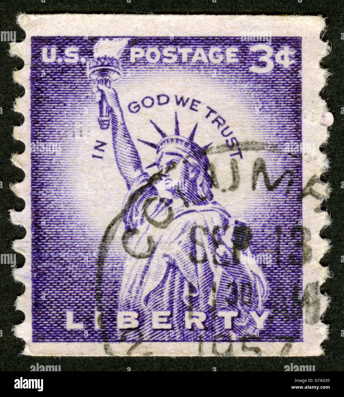 U s postage stamp statue liberty hi-res stock photography and images ...