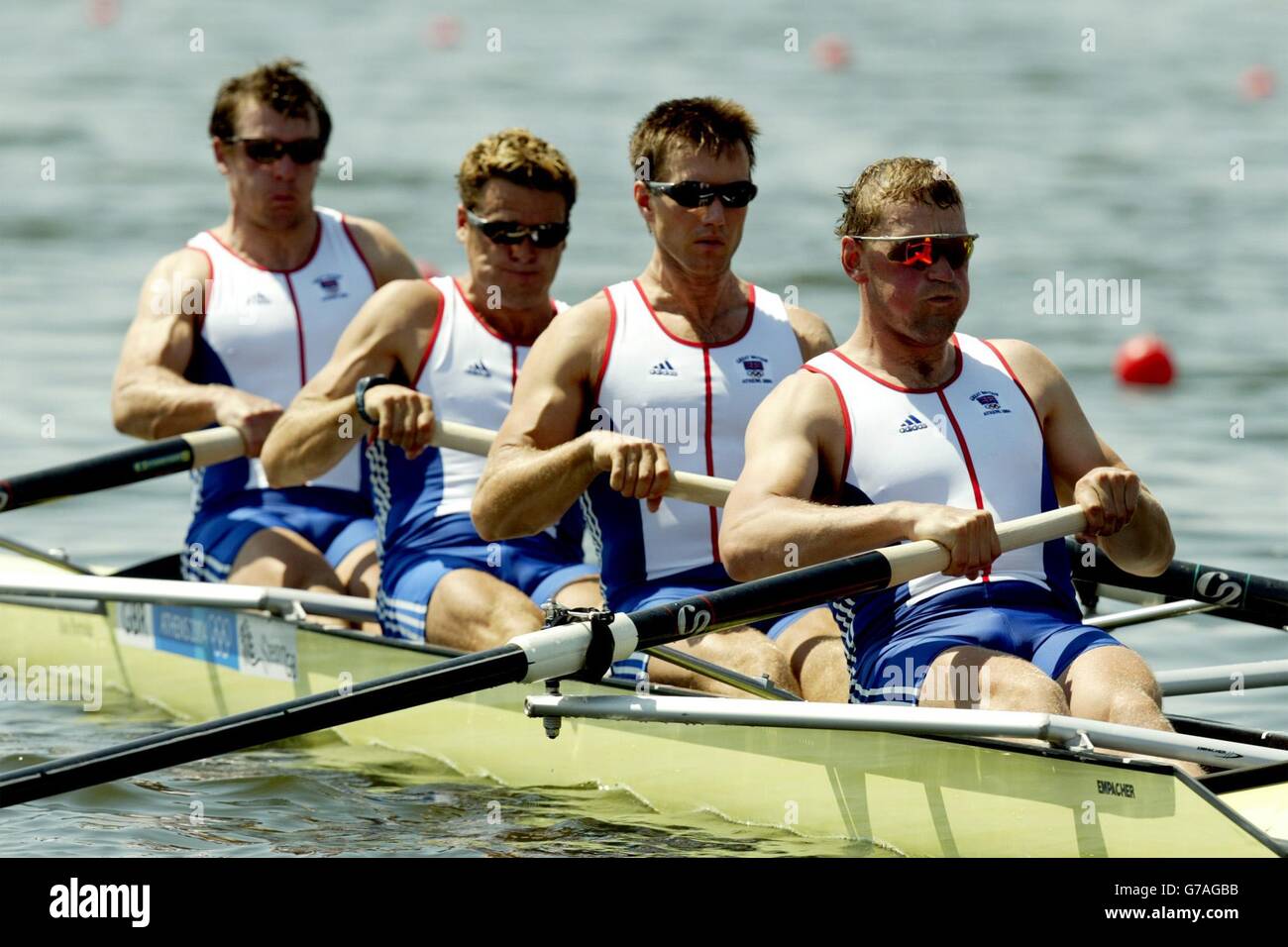 Ed coode matthew pinsent head to victory in their heat hi-res stock ...