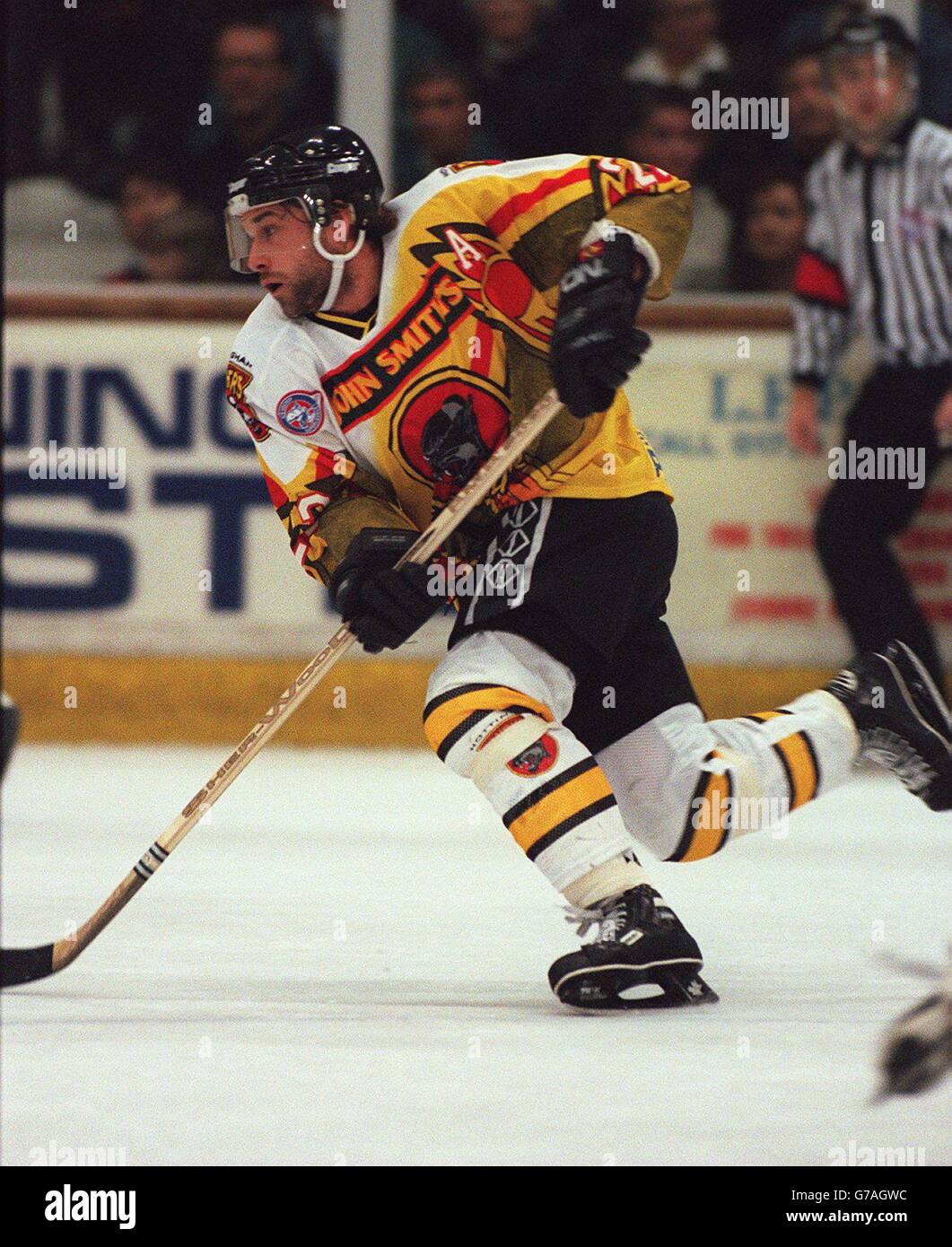 Ice Hockey - Nottingham Panthers v Sheffield Steelers ... Benson and ...