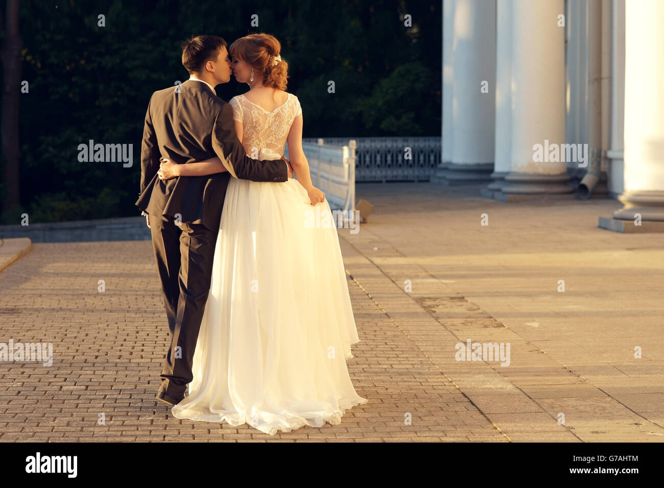 Just married romantic couple Stock Photo - Alamy