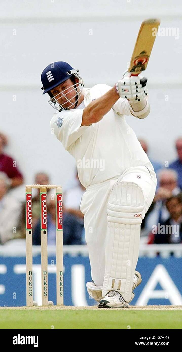 England four on way to half century hi-res stock photography and images ...