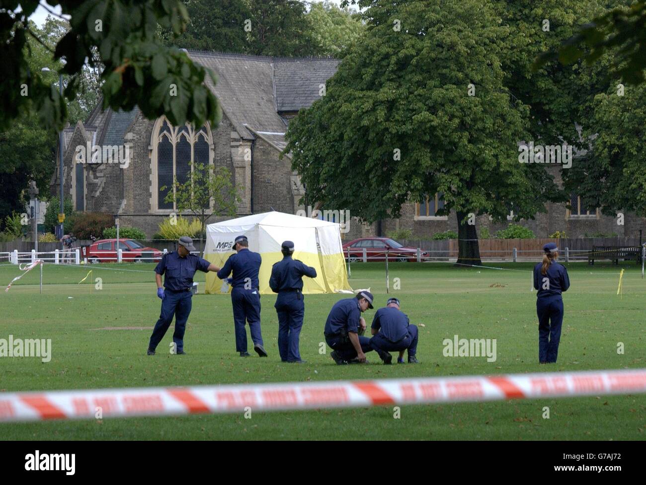 Crime police tent levi bellfield hi-res stock photography and images ...