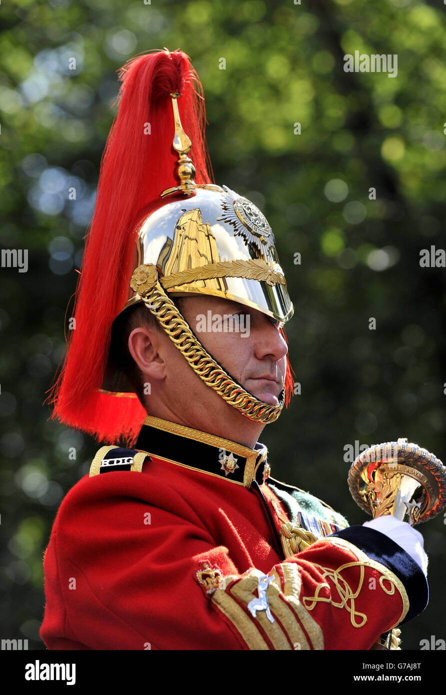 The Royal Dragoons Guards prepare to set off from York Minster where ...