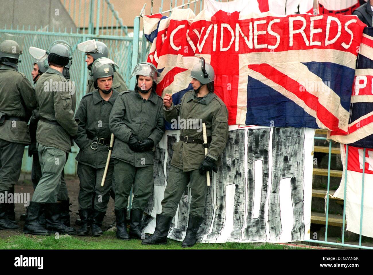 POLISH POLICE IN RIOT GEAR READY FOR ANY HOOLIGANS DURING LEGIA WARSAW ...