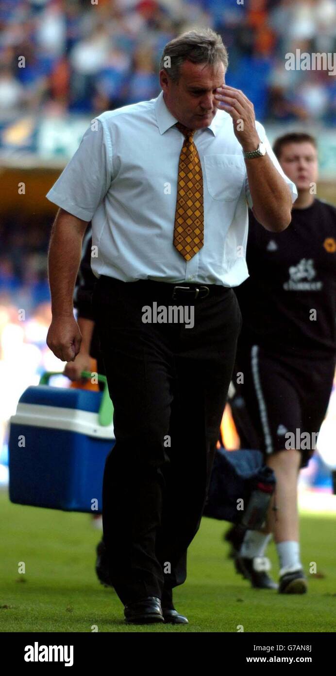 Wolves manager Dave Jones during his sides 2-1 defeat to Ipswich Town ...