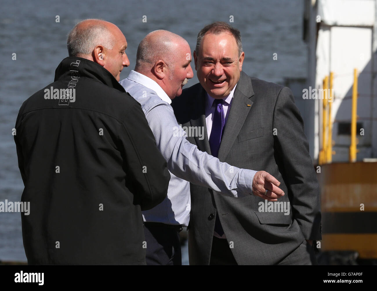 (left to right) John McMunagle, Alex Logan and Scottish First Minister ...