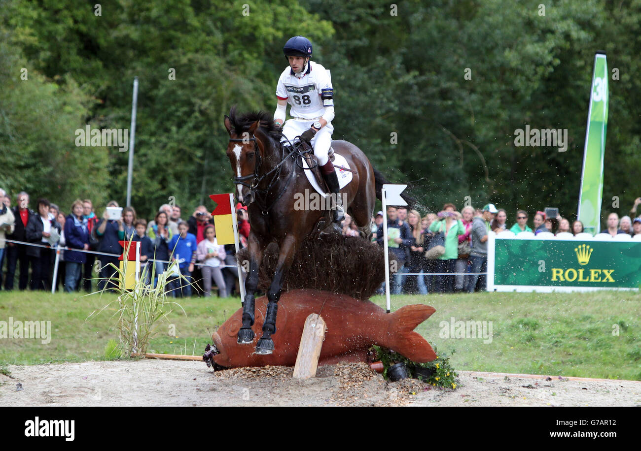 Great Britain's Harry Meade riding Wild Lone competes in the cross ...