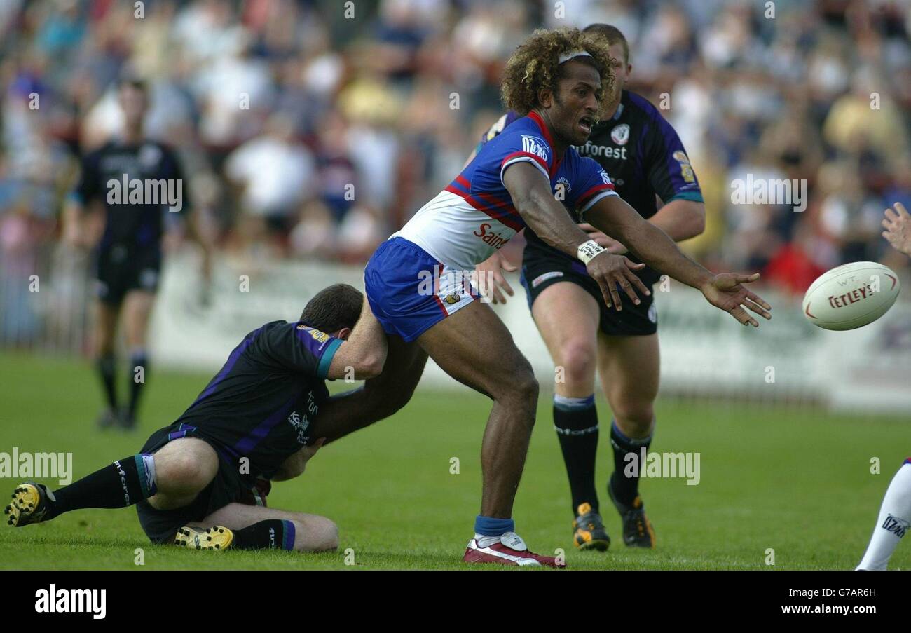 Widnes editorial use only hi-res stock photography and images - Alamy