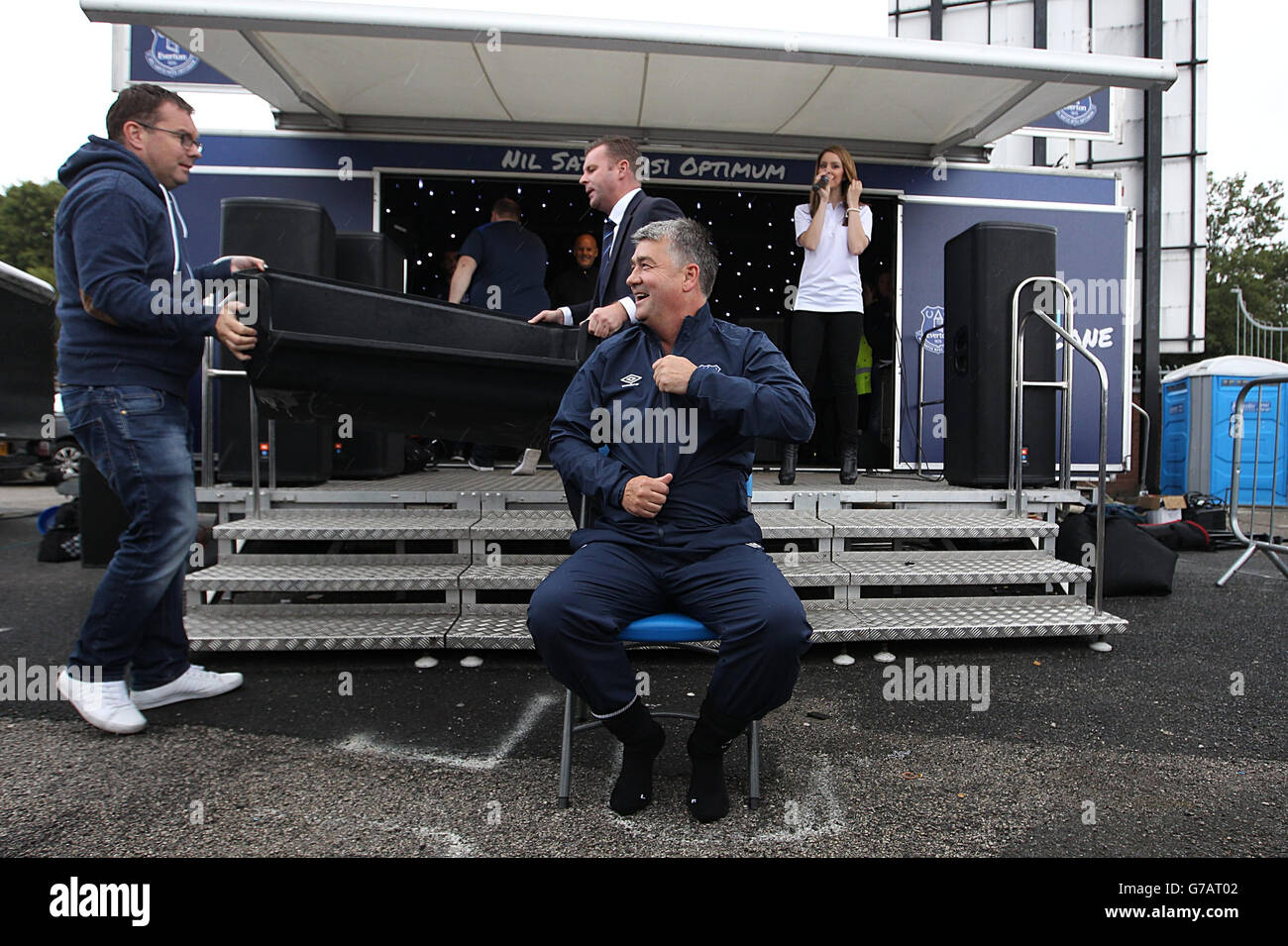 Als ice bucket challenge hi-res stock photography and images - Alamy