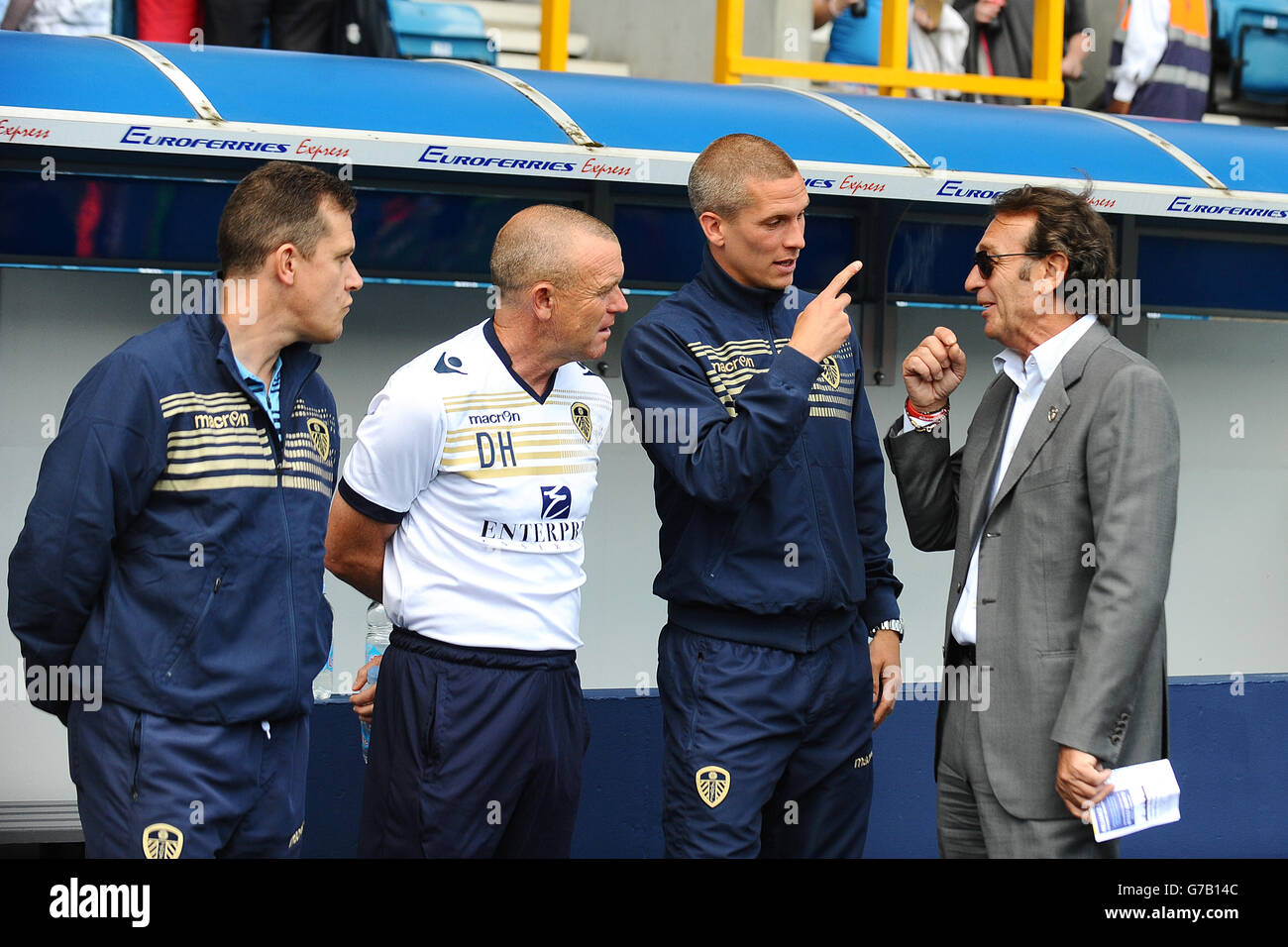Leeds united manager dave hockaday hi-res stock photography and images ...