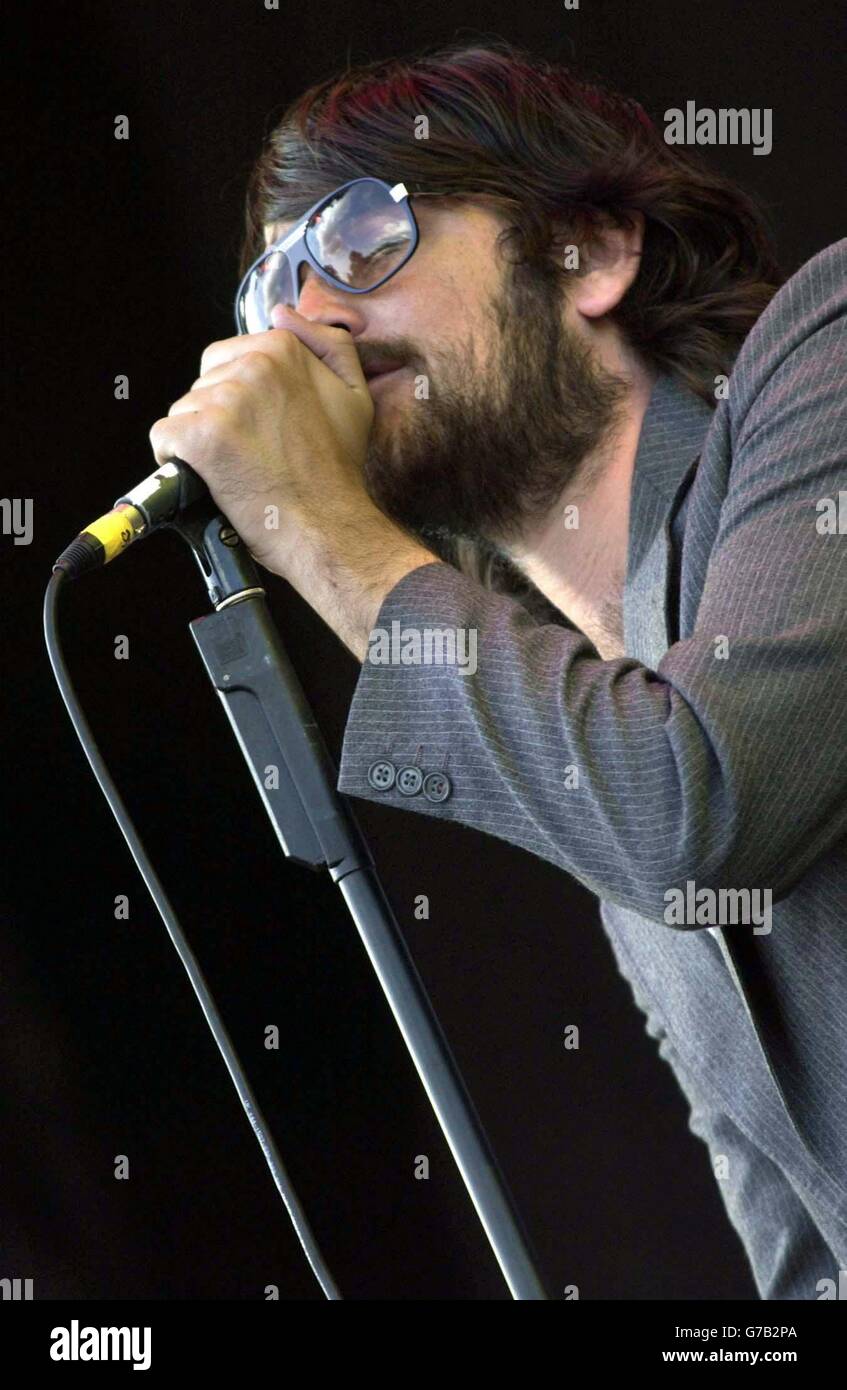 Celebrity music performing on stage conor deasy hi-res stock ...