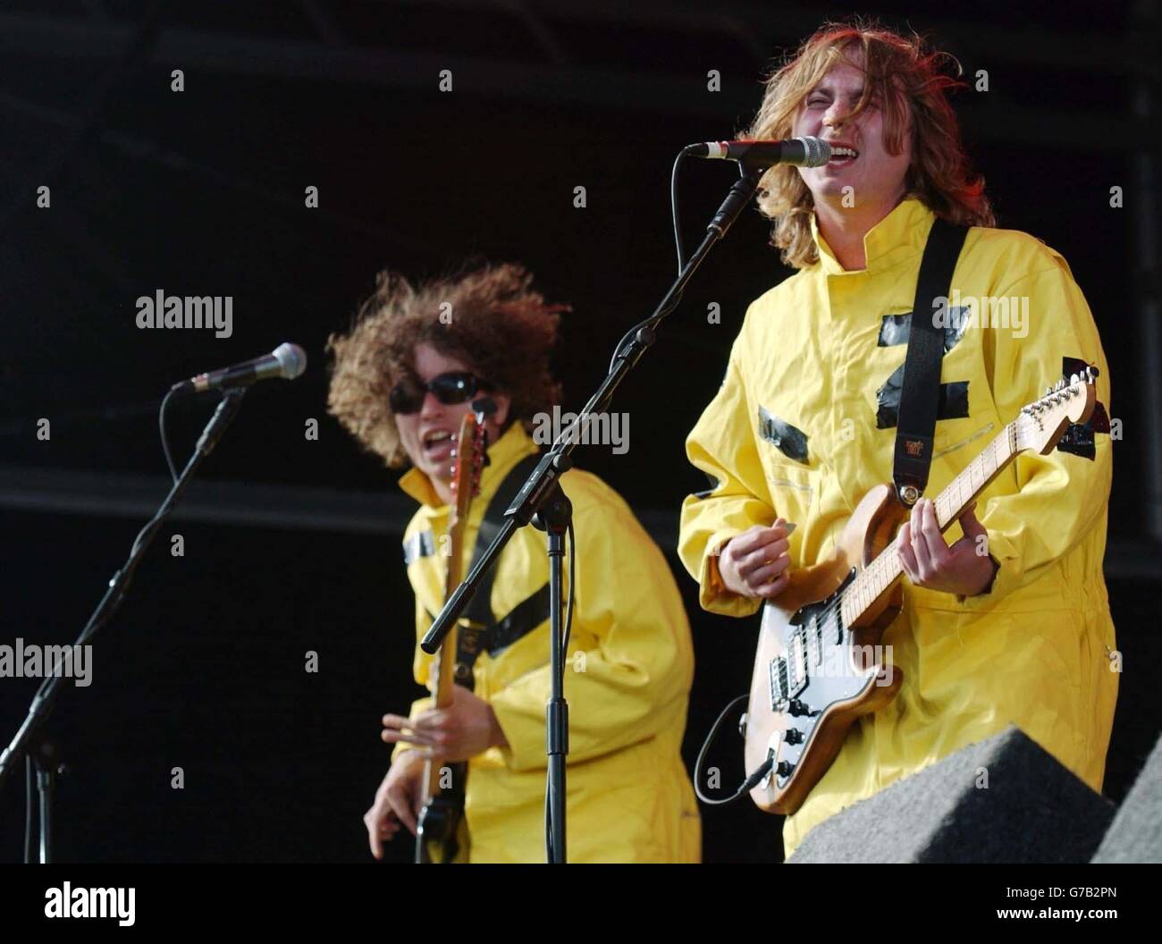 Zutons Performing On Stage High Resolution Stock Photography and Images ...