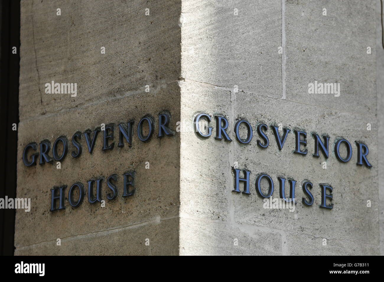 London hotels stock Stock Photo - Alamy