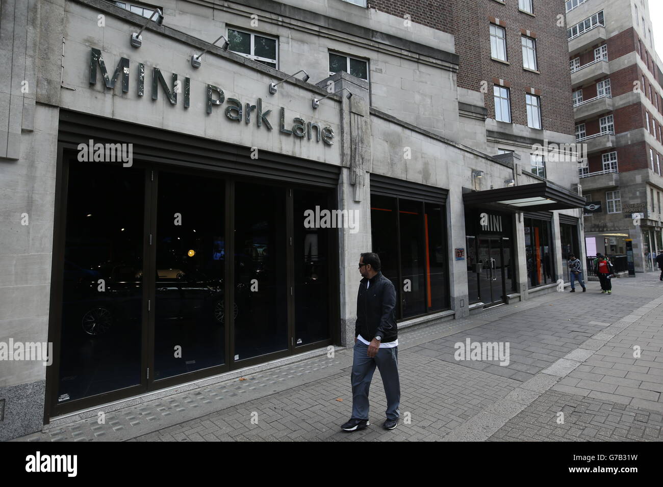 Mini park lane hi-res stock photography and images - Alamy