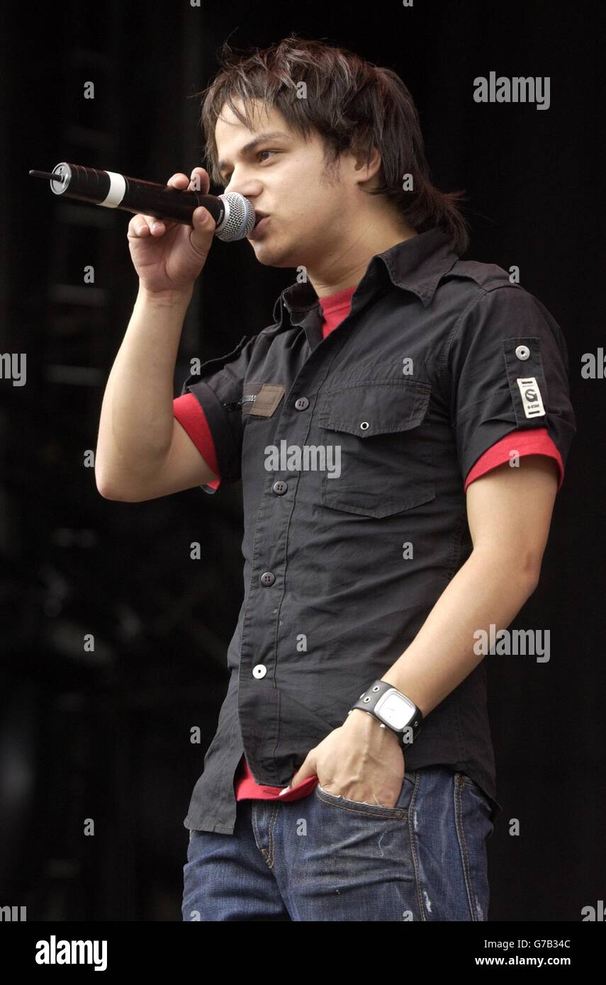 Jamie Cullum - V Festival. Jazz musician Jamie Cullum performs live on ...