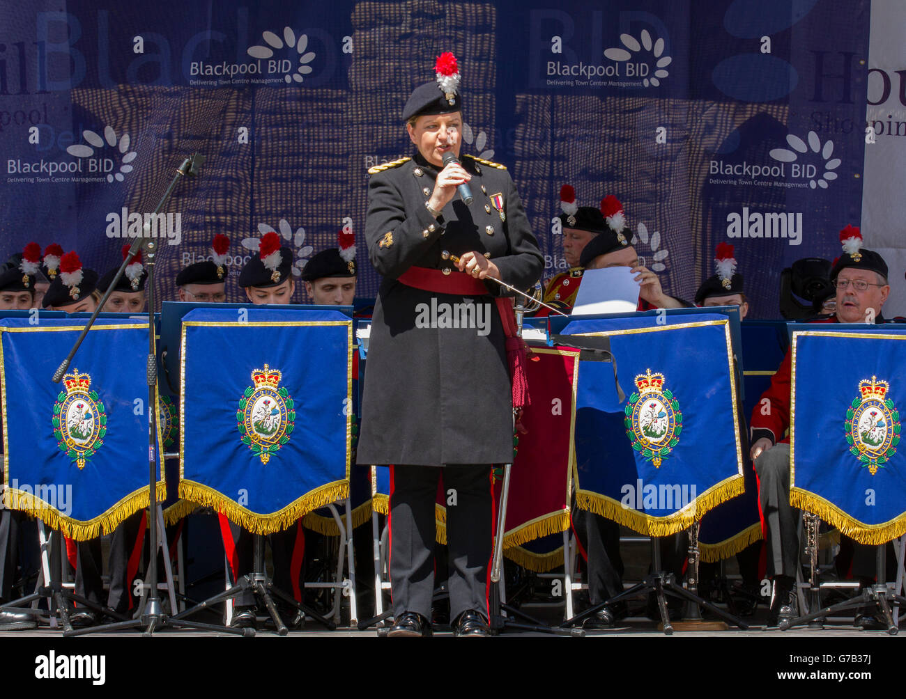 British army officer woman hi-res stock photography and images - Alamy