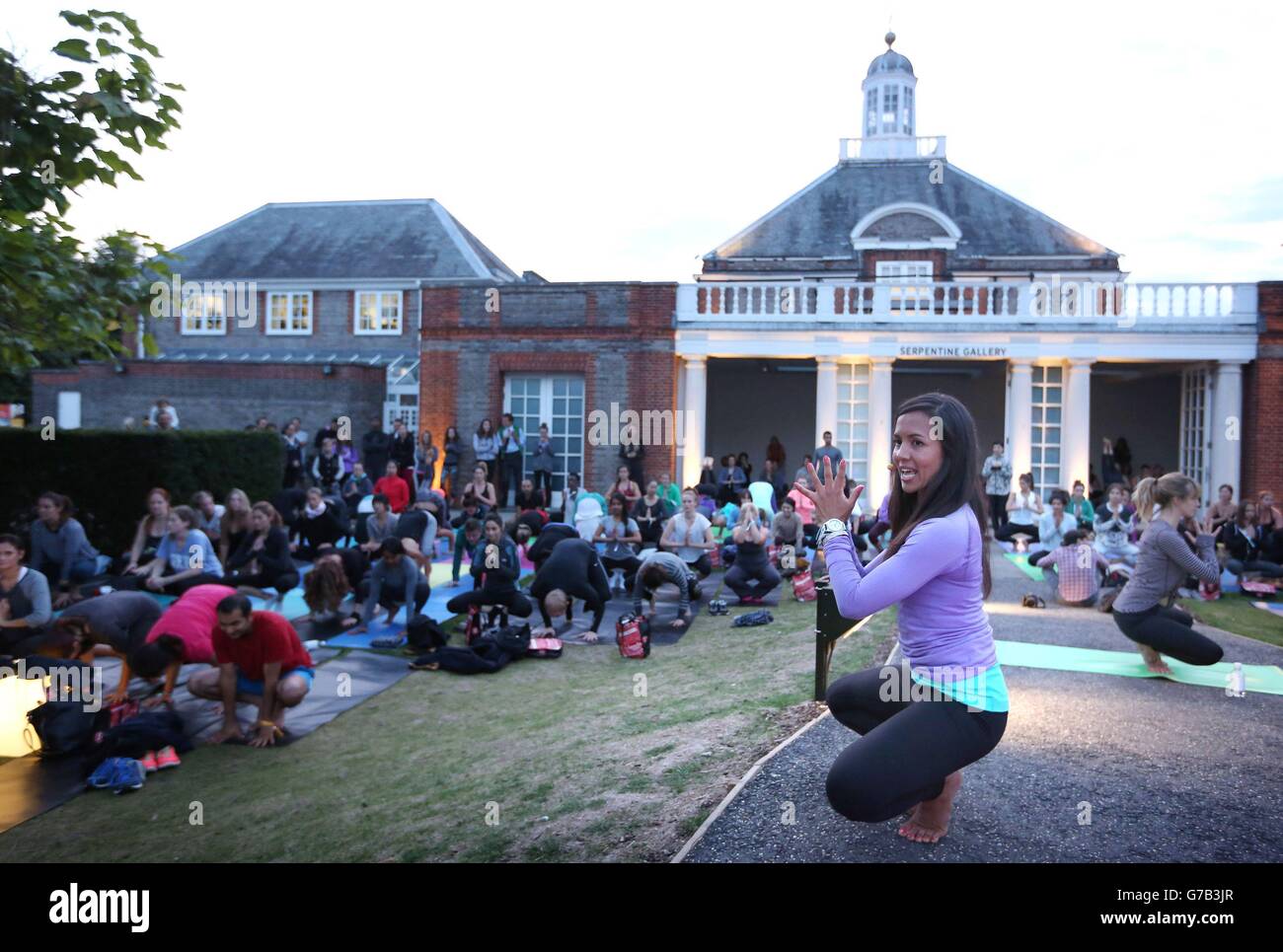 Lululemon Class High Resolution Stock Photography and Images - Alamy