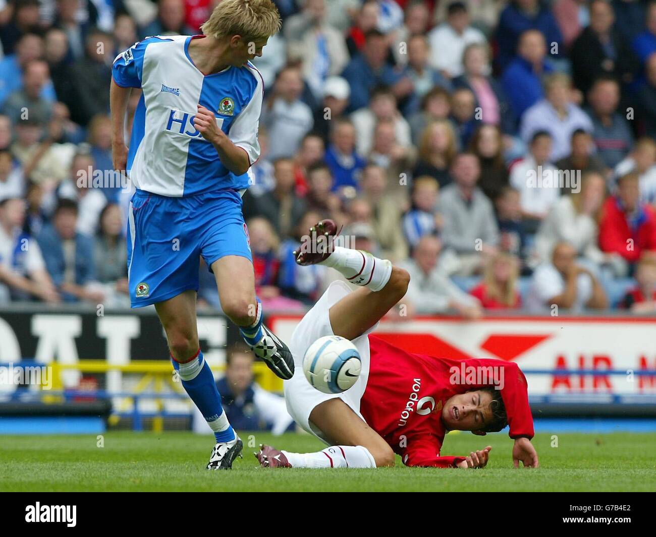 Sport football action challenge cristiano ronaldo jonathan stead hi-res ...