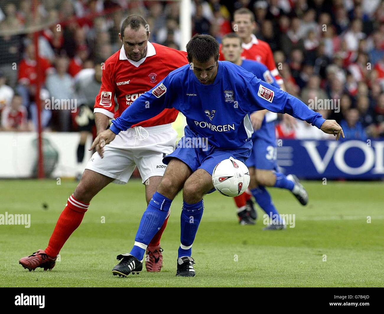Rotherham's Darren Garner (L) challenges Ipswich's Drissa Diallo during ...