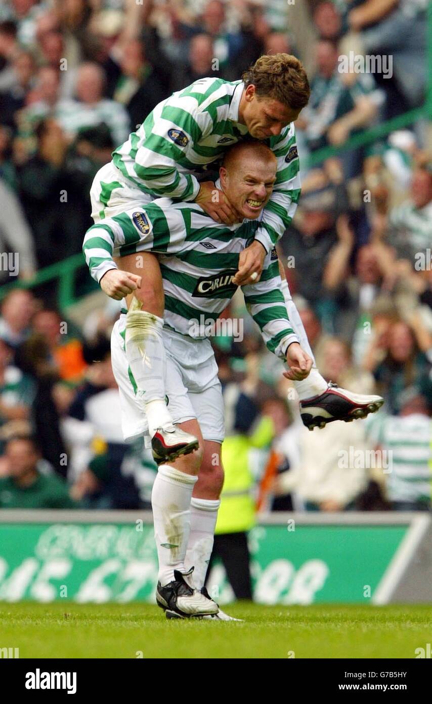 Alan thompson celtic premier league hi-res stock photography and images ...