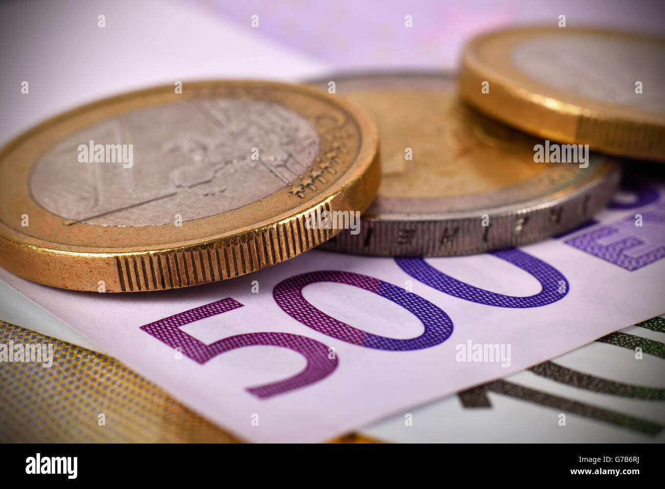 coins and 500 euro banknotes, extra close up Stock Photo - Alamy