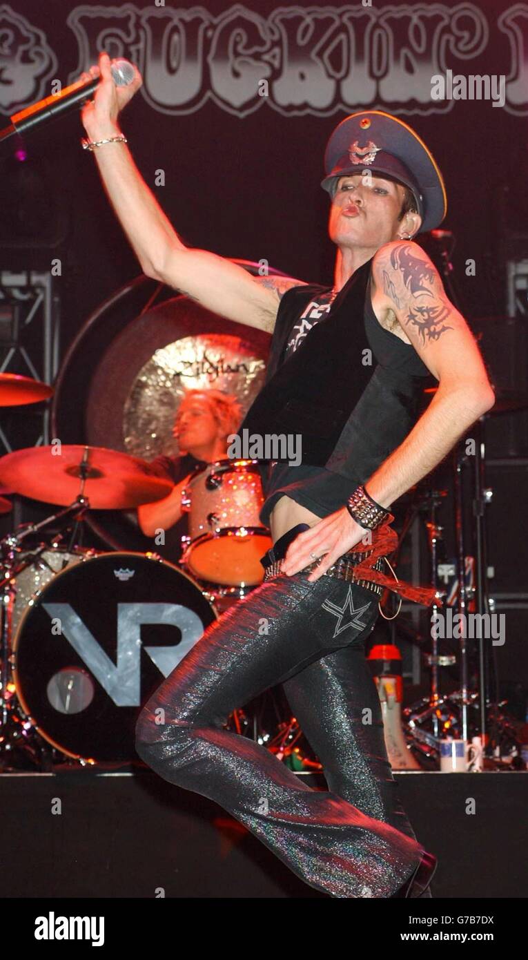 Velvet Revolver Hammersmith Stock Photo - Alamy