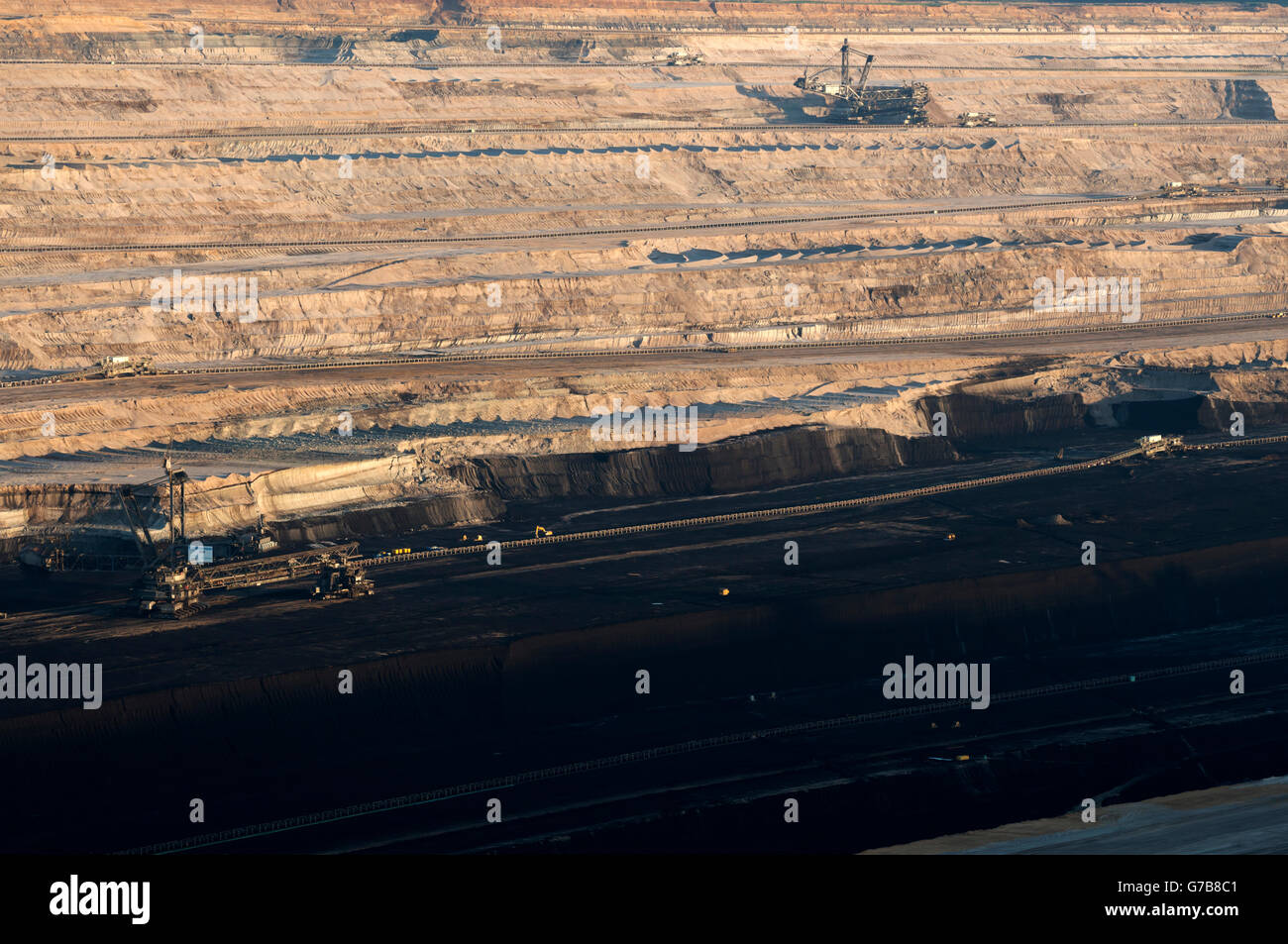 Hambach opencast strip mine, Elsdorf, North Rhine-Westphalia, Germany ...