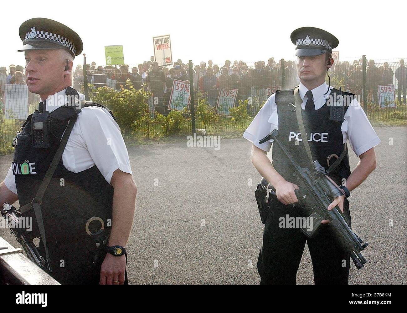 Pro Hunting demonstration Stock Photo - Alamy