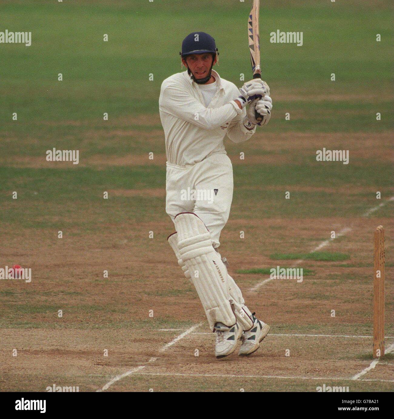 Cricket ... Britannic Assurance Championship Nottinghamshire v ...