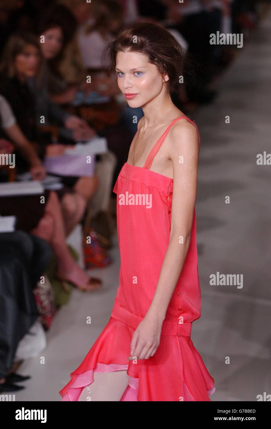 A model on the catwalk during the London Fashion Week Spring/Summer ...