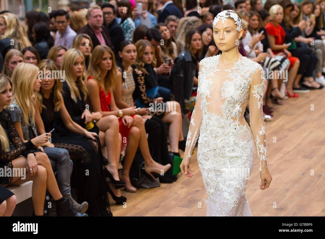 Julien Macdonald catwalk - London Fashion Week 2014 Stock Photo - Alamy