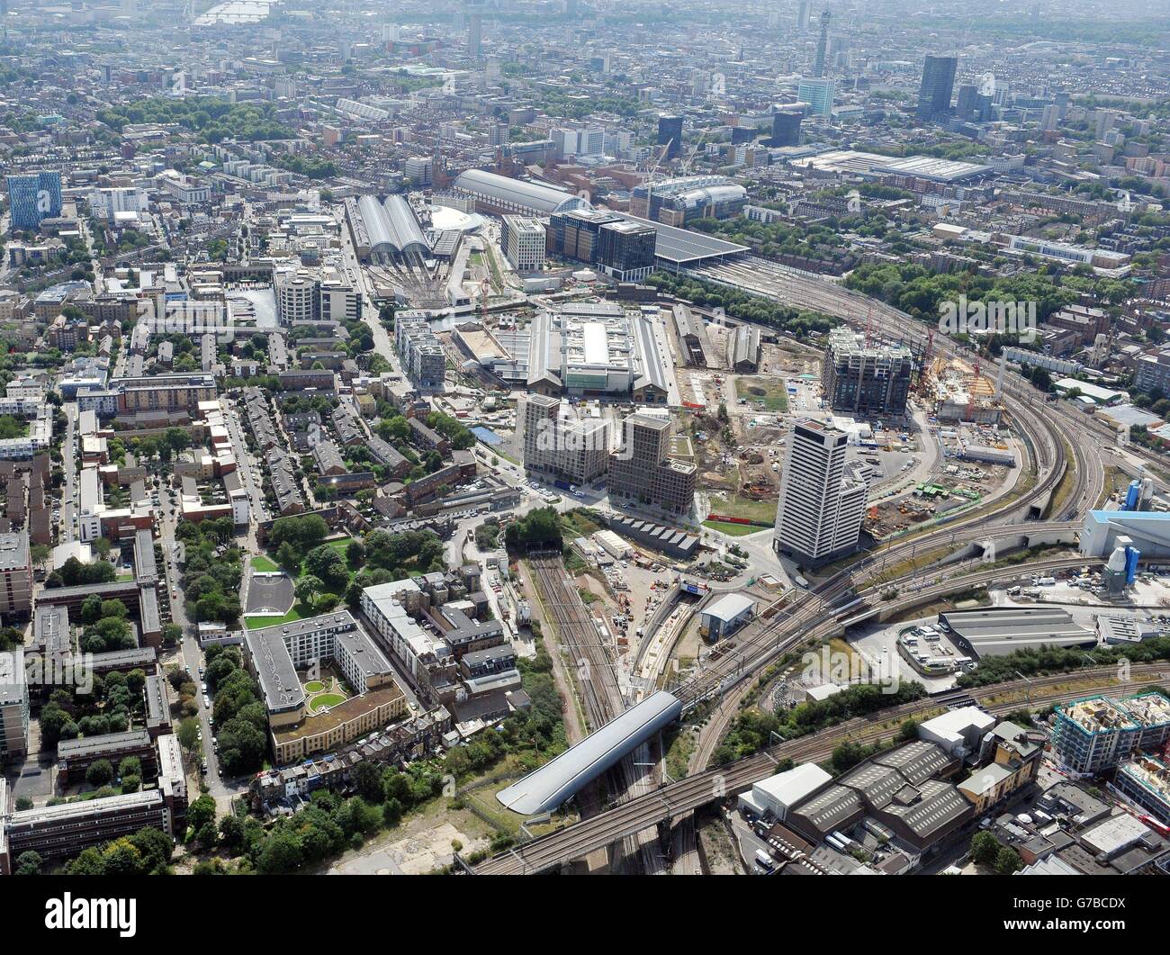 London luton lines hi-res stock photography and images - Alamy