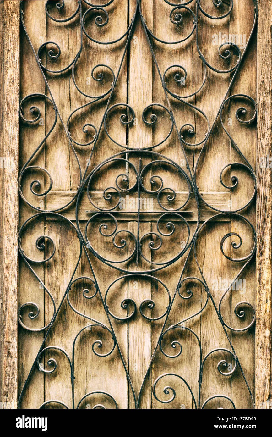 Wood door frame hi-res stock photography and images - Alamy