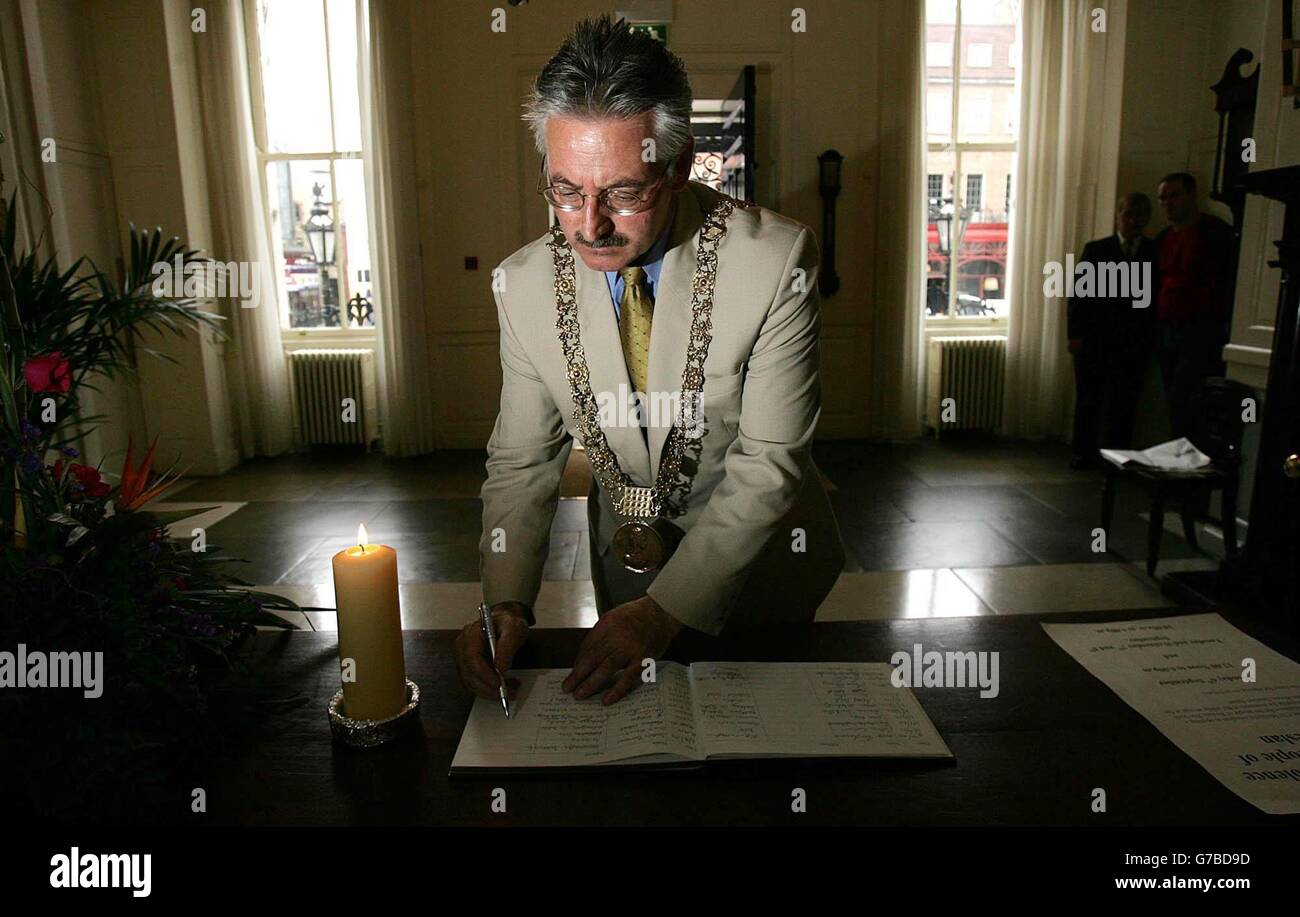 Lord mayor chain office memorial condolonces book candles dermot lacey ...