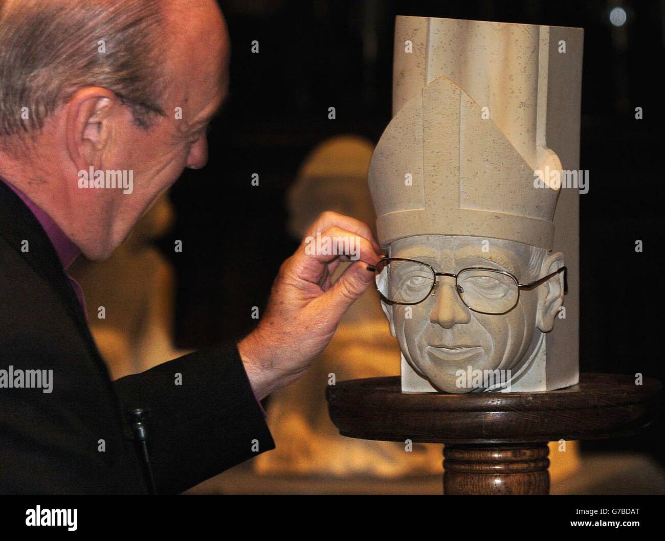 Archbishop of york dr david hope hi-res stock photography and images ...