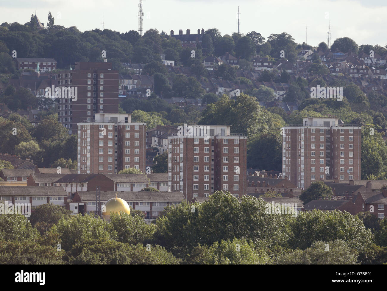 Blocks flats in council estate in south east london hi-res stock ...