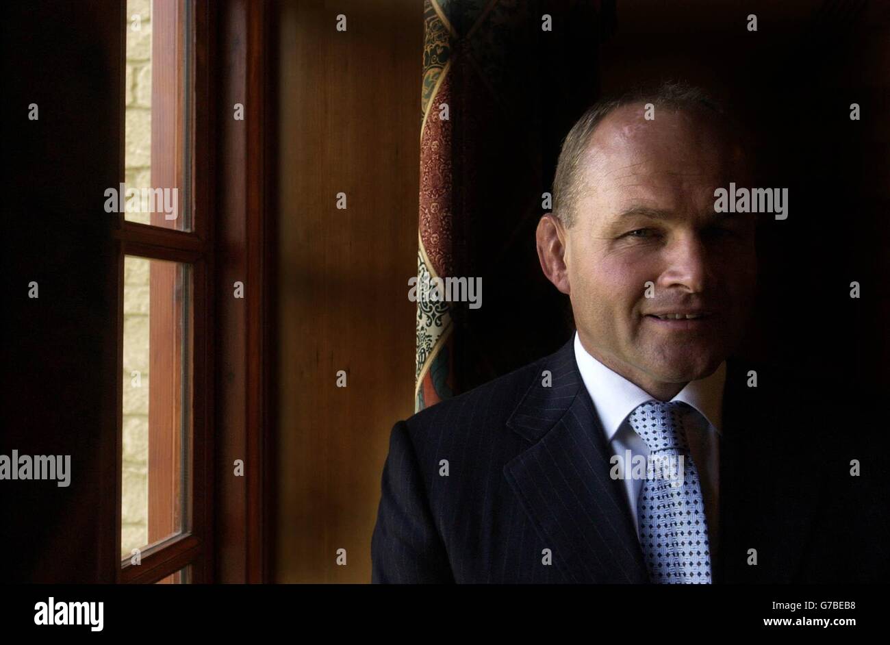 Andy Robinson, the new acting Head Coach of the England Rugby team sets ...