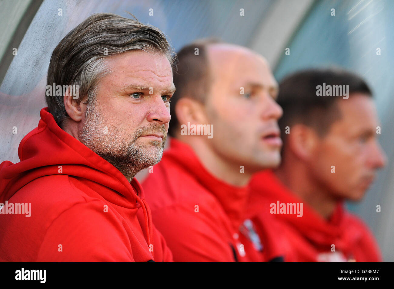 Steven pressley trophy hi-res stock photography and images - Alamy