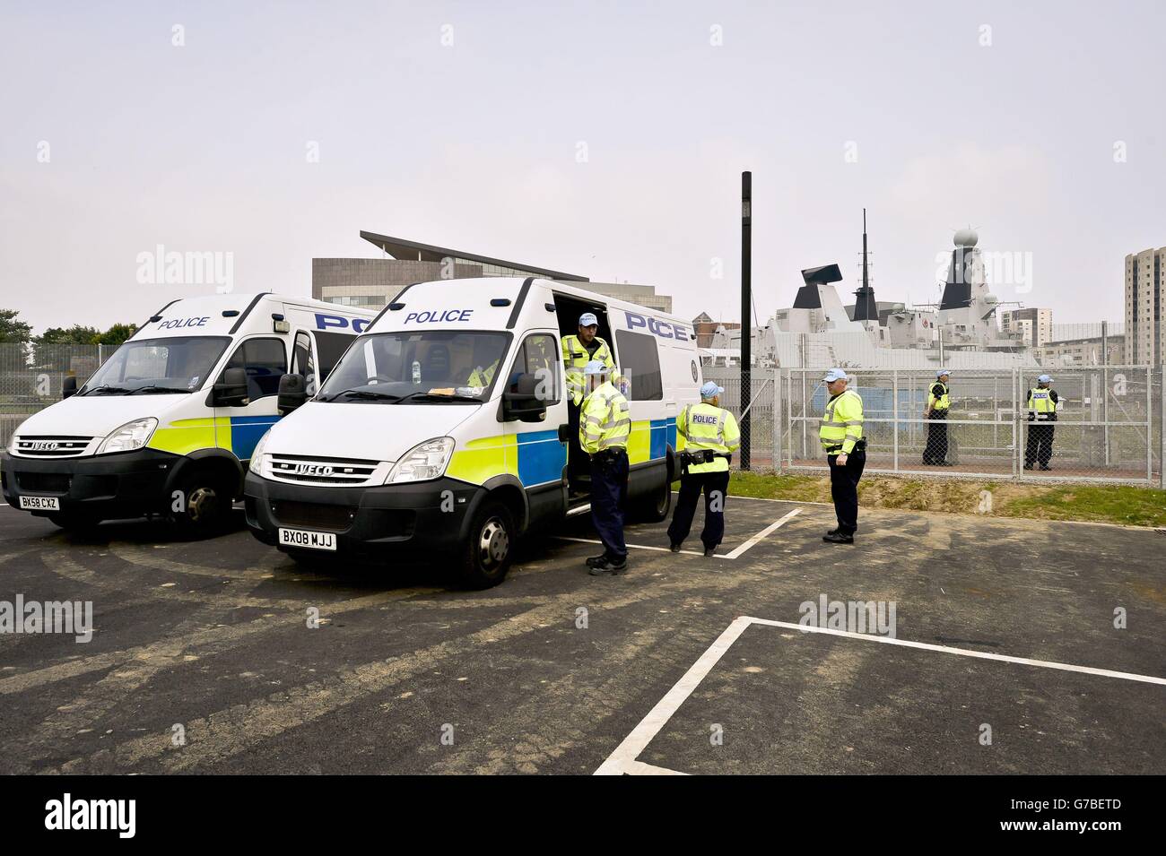 Members west midlands police force near hms duncan hi-res stock ...
