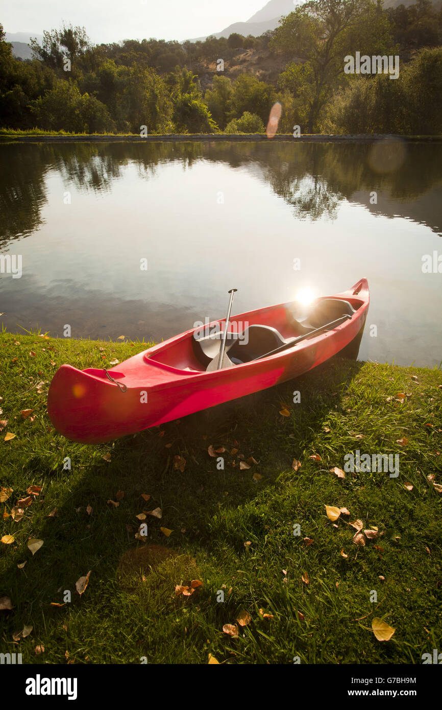 Kayaking, Lake Elowing Resort, Three Rivers, California Stock Photo - Alamy