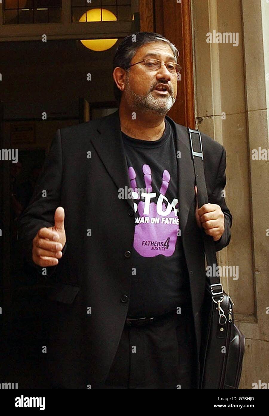 Ron Davis Bow Street Magistrates Court Stock Photo - Alamy