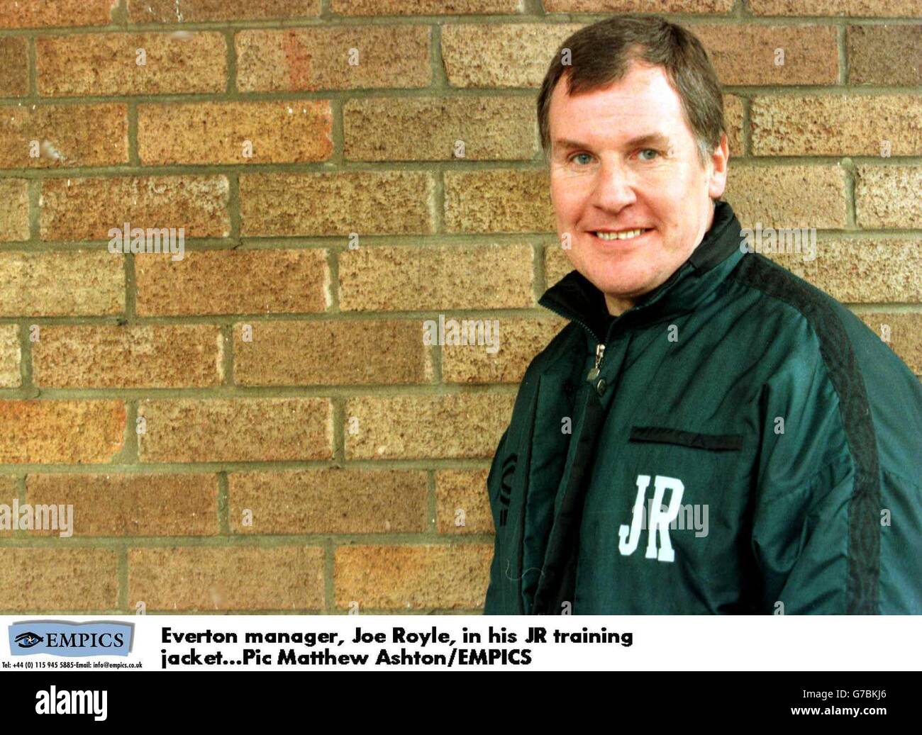 Joe royle everton hi-res stock photography and images - Alamy