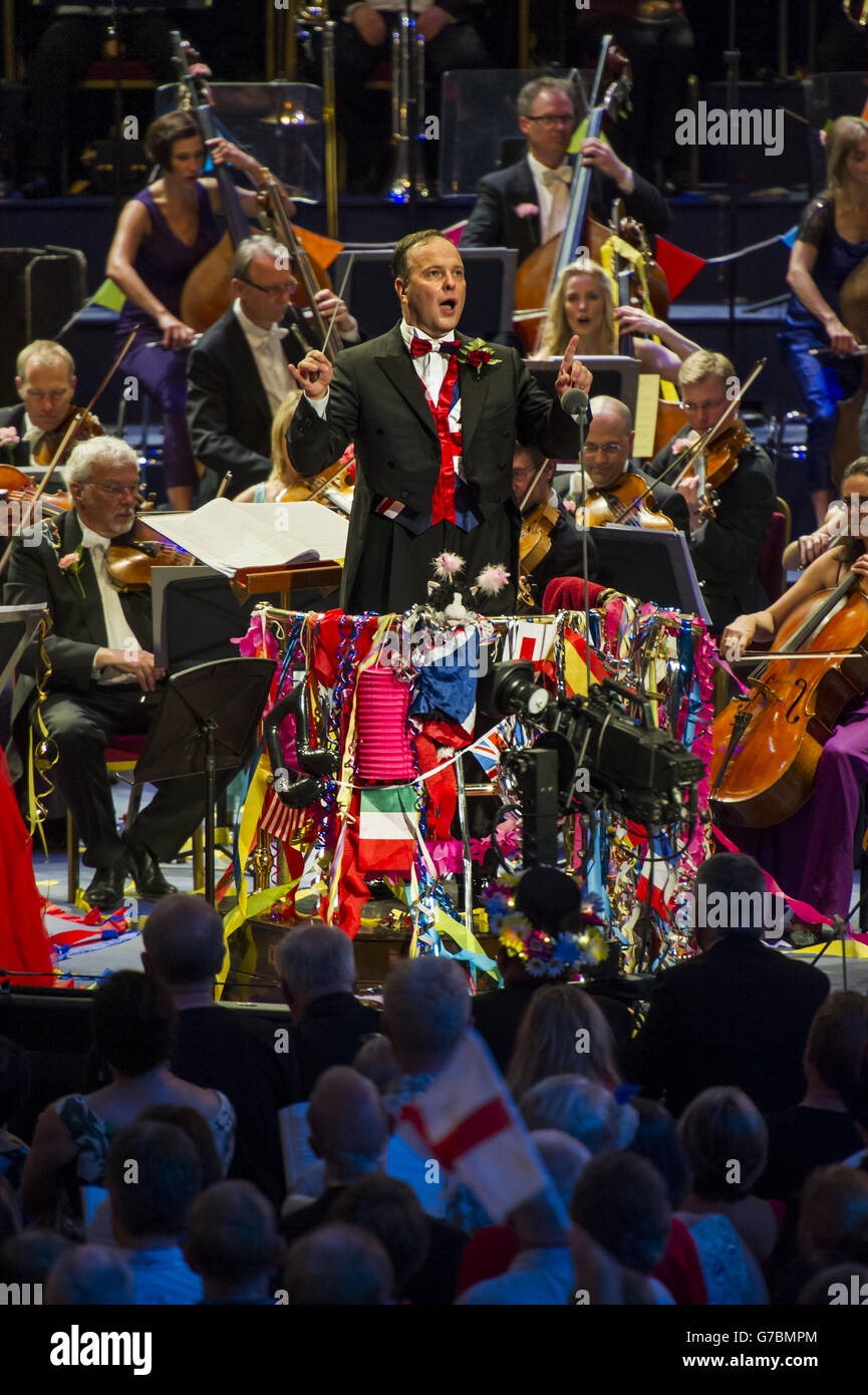 Sakari oramo hi-res stock photography and images - Alamy