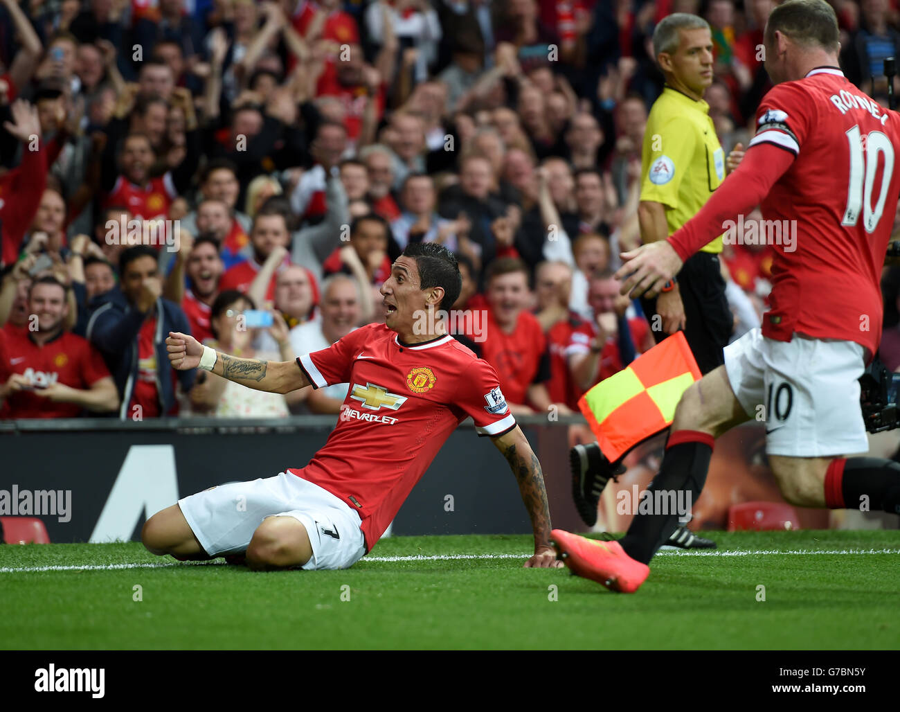 Di maria manchester premier league hi-res stock photography and images ...