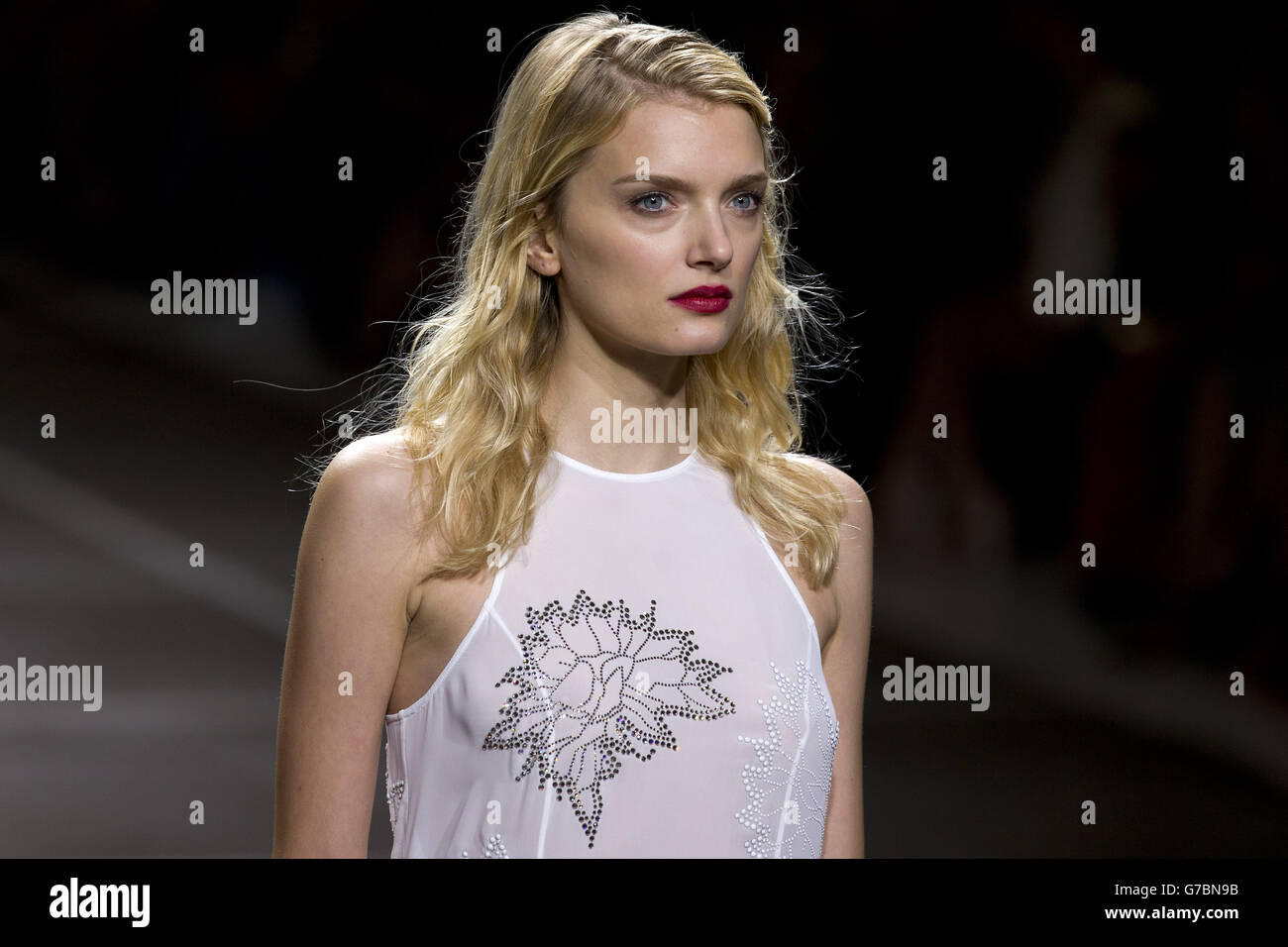 Topshop catwalk - London Fashion Week 2014 Stock Photo - Alamy